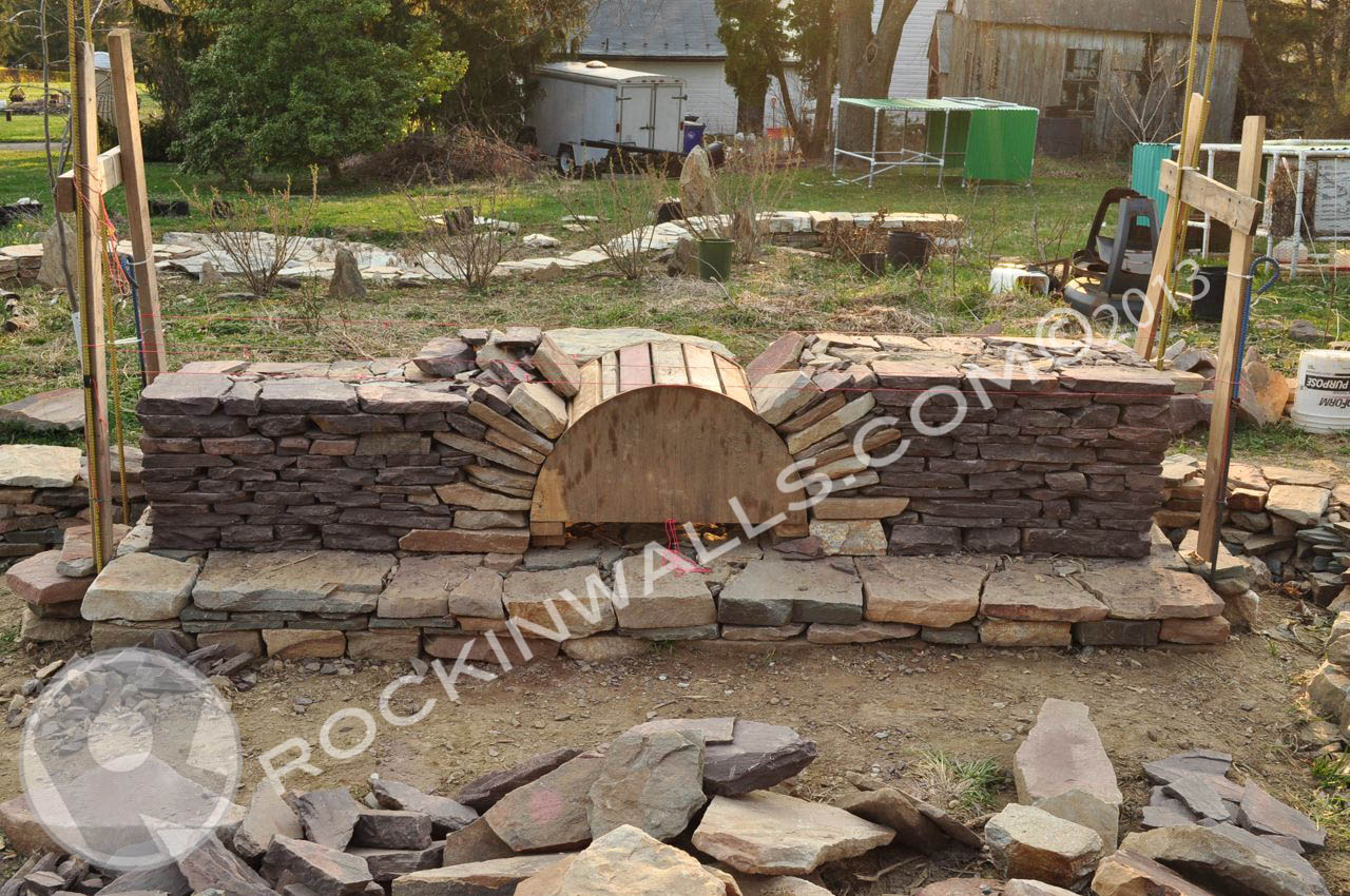 ROCKIN WALLS: Merrymans Mill Road Arch / Wall Project Story - 2013