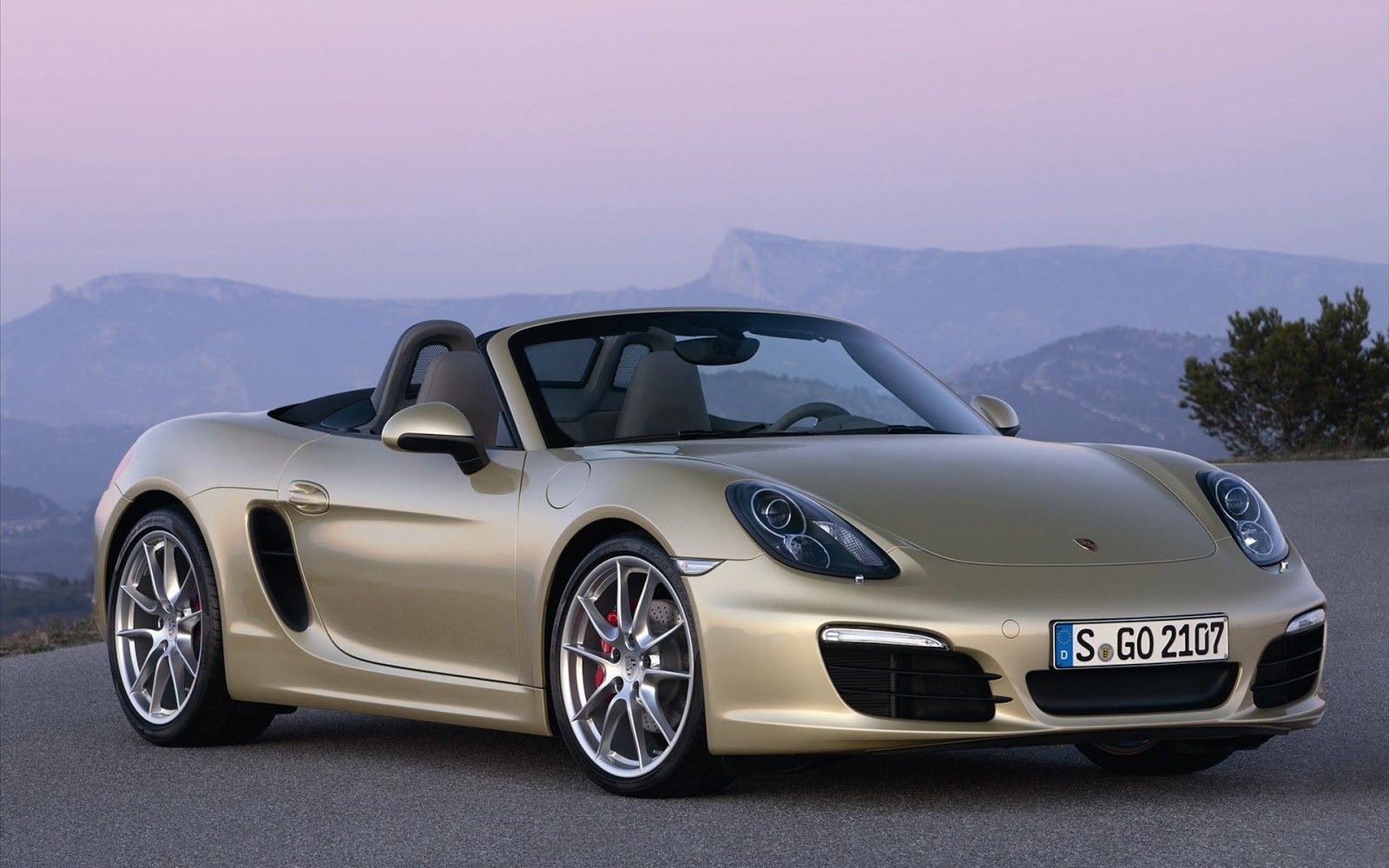 Nancys Car Designs: 2013 Porsche Boxster S