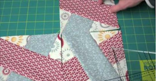 FATTO A MANO: Un particolare blocco in patchwork