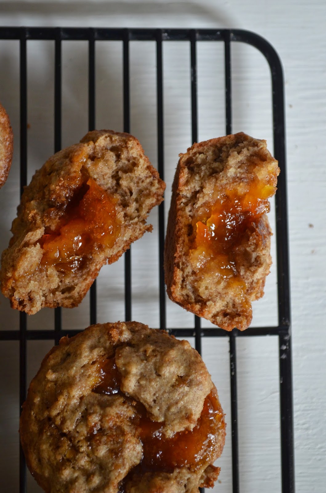 amour fou(d): fruit-filled scuffins.