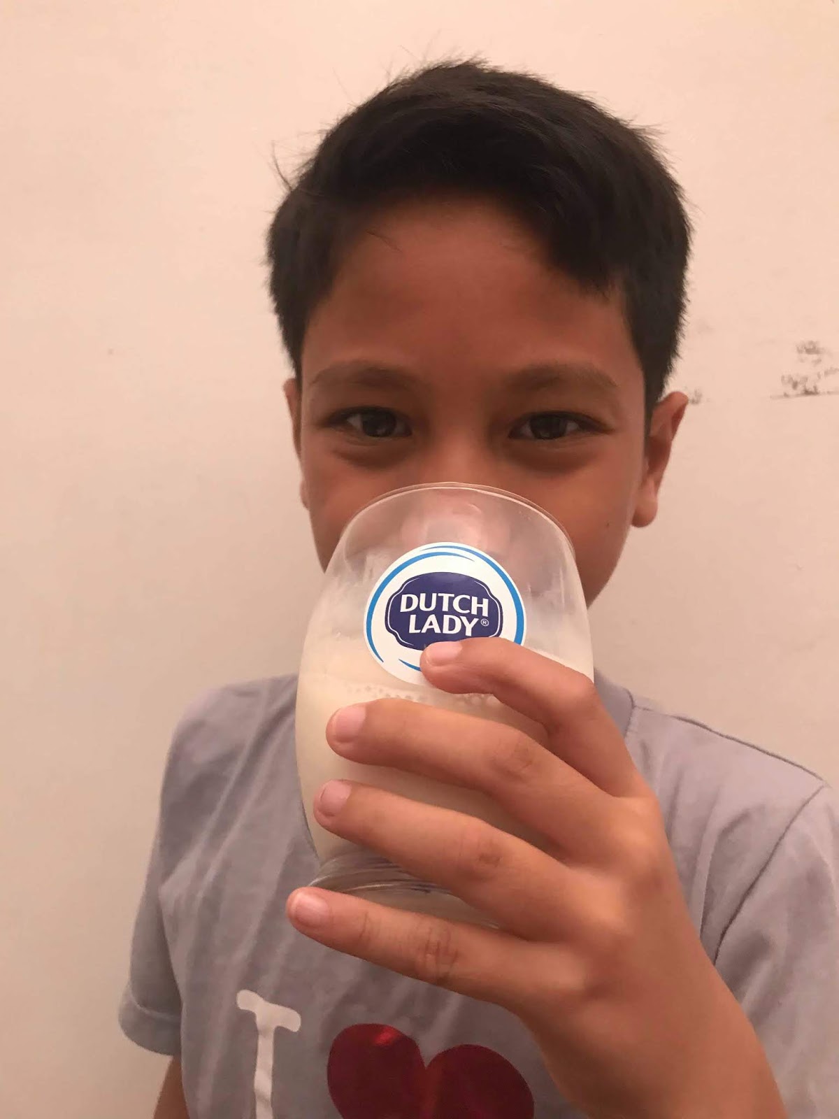 DUTCH LADY +PROTEIN BAHARU DENGAN PROTEIN BERKUALITI DAN KALSIUM YANG ...