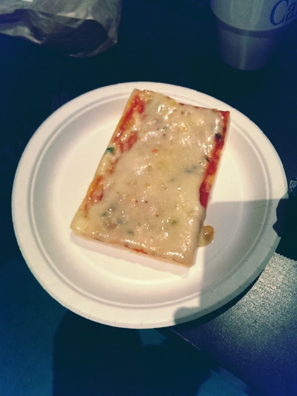 halvalla hyvää: RUOKA: Billys pan pizza (veggie)