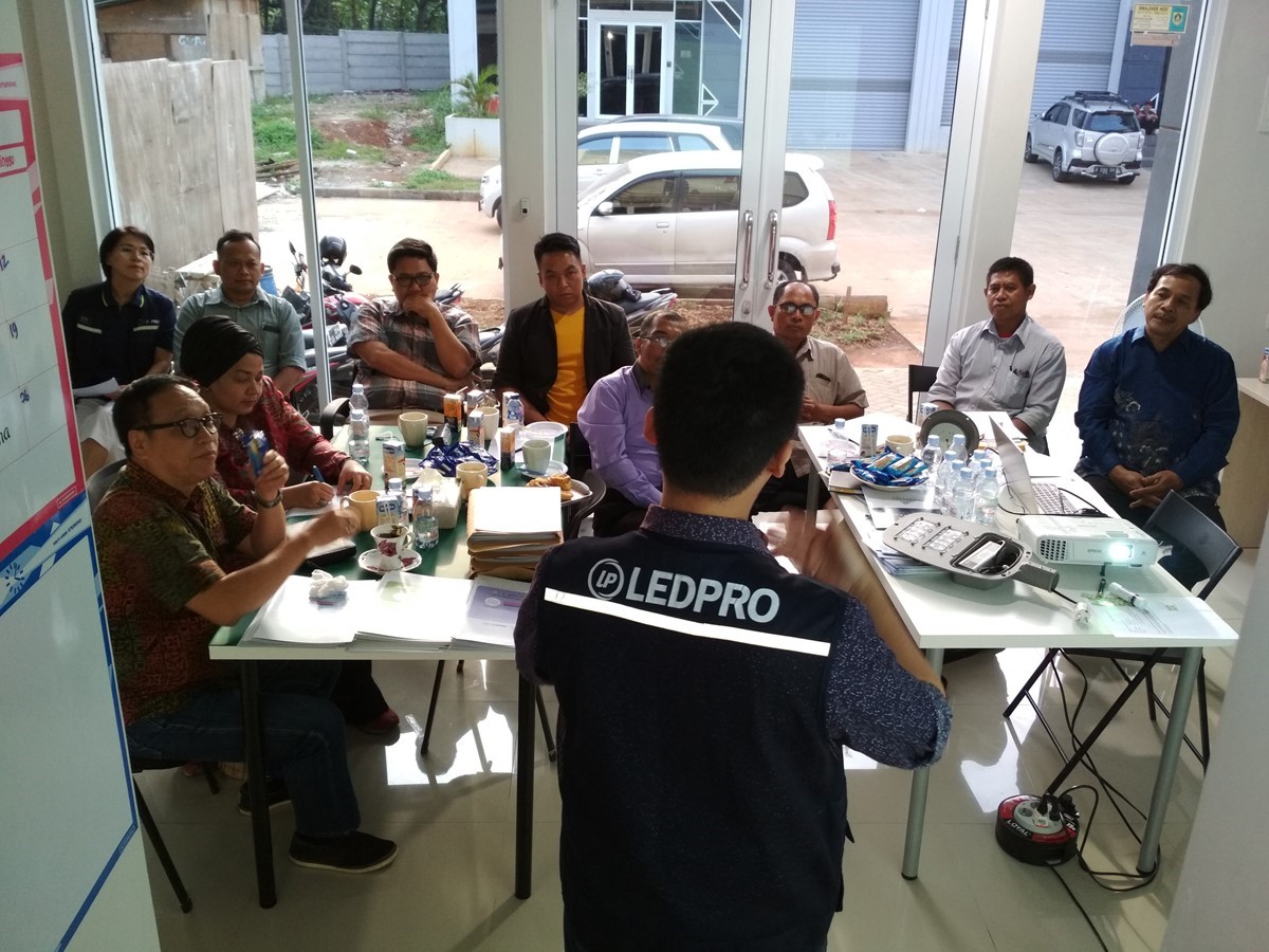 LIPUTANSATU.COM: Training Dan Jamuan Makan Malam untuk Dealer di Kantor ...