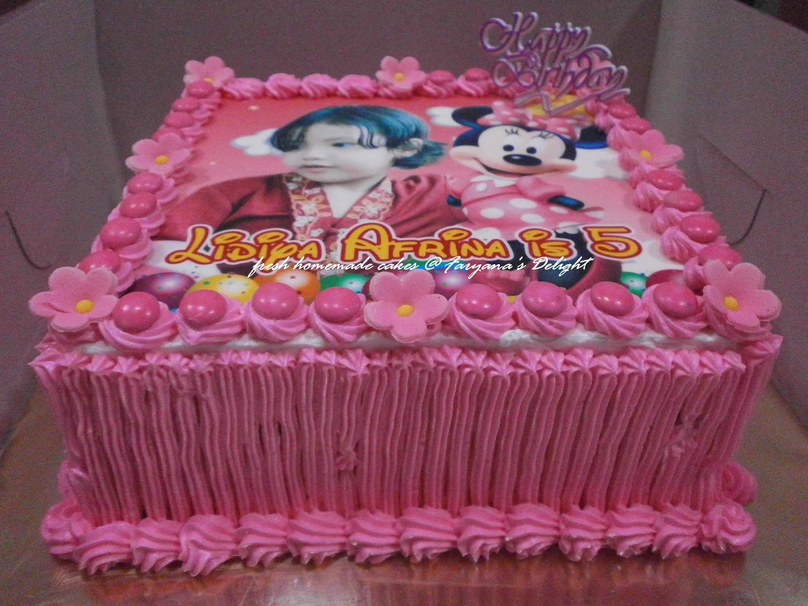Faryana's Delight n Dessert: Kek Rainbow Tema Minnie Mouse