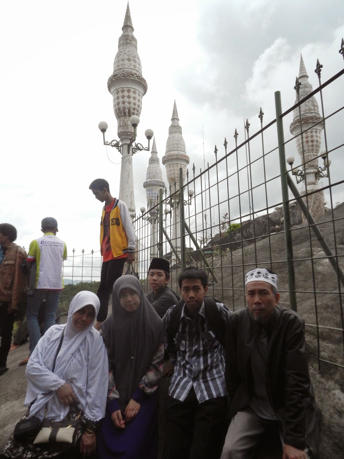 Masjid Tour with Family #1 Masjid Tiban [Turen Malang Indonesia]