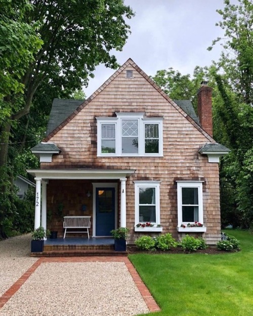 Content in a Cottage: Sweetest Cottage