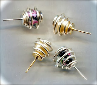 WireWorkers Guild: STUD EARRINGS