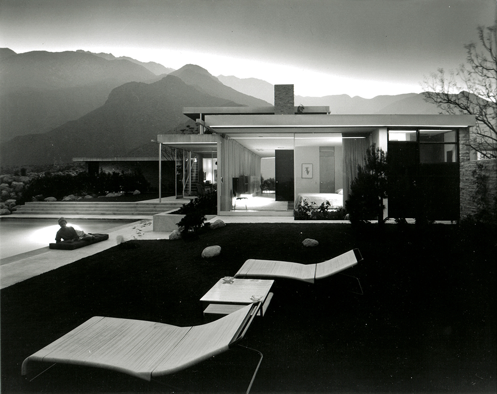 The temples of consumption: Julius Shulman.