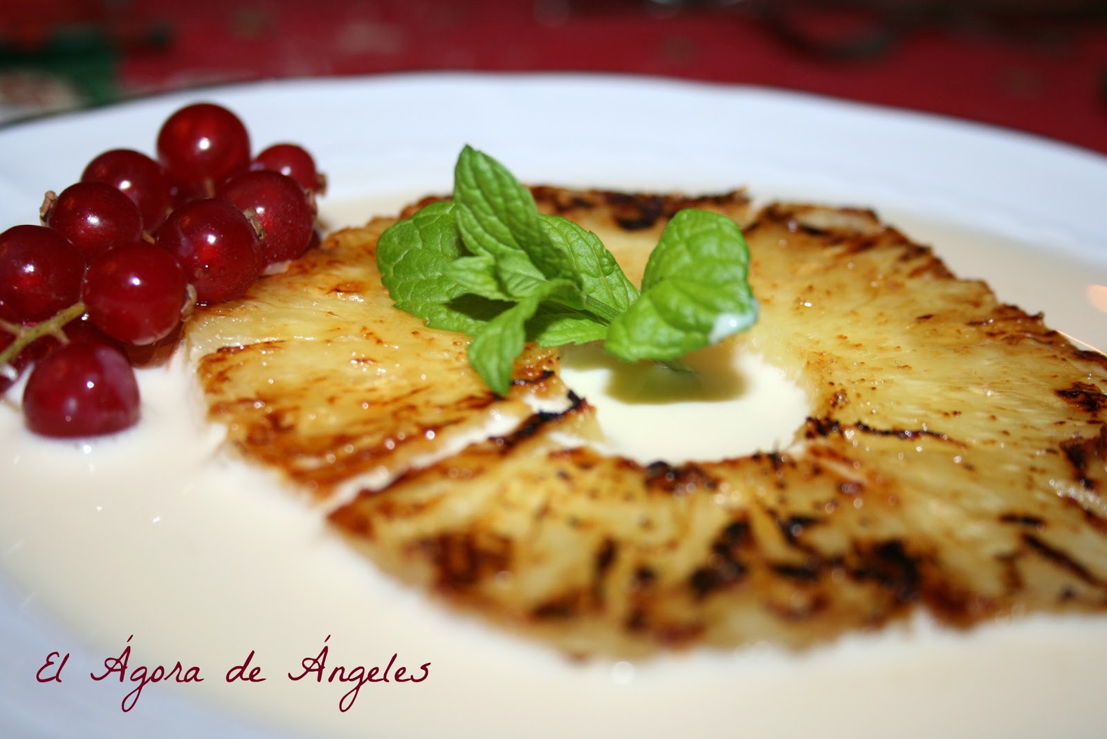PIÑA CARAMELIZADA CON CREMA INGLESA | El Ágora de Ángeles