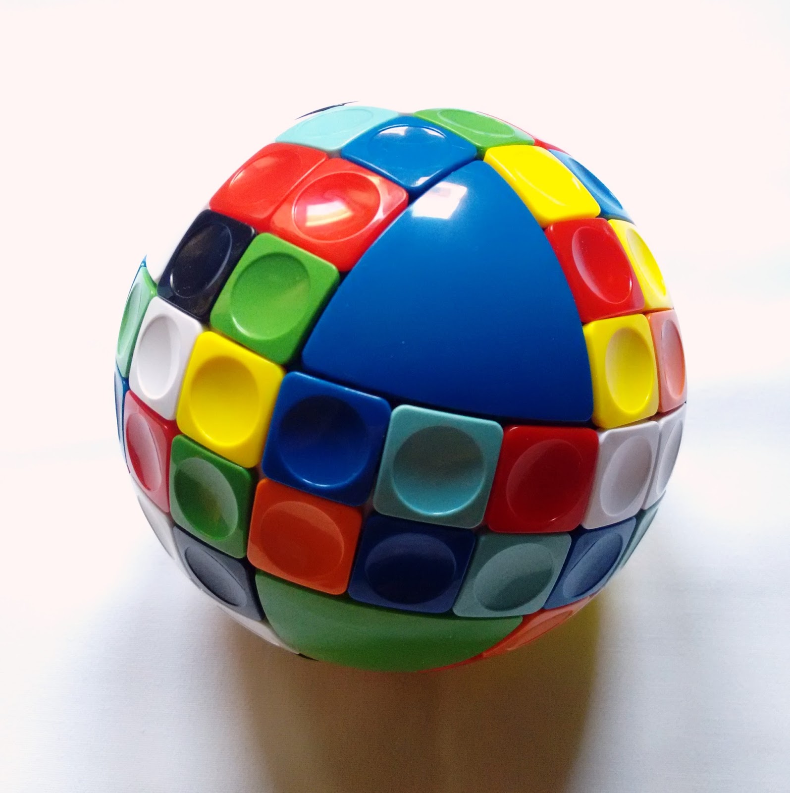 Gabriel Fernandes' Puzzle Collection: V-Sphere