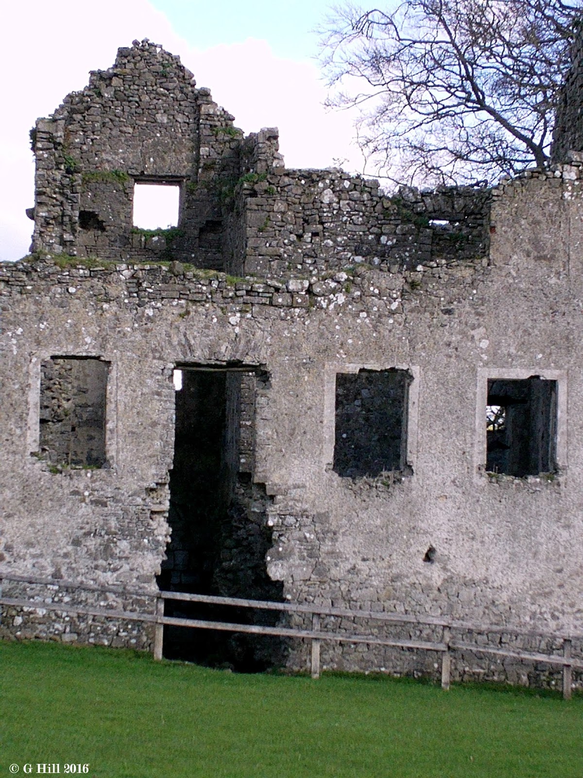Ireland In Ruins: Fennor Castle & Church Co Meath