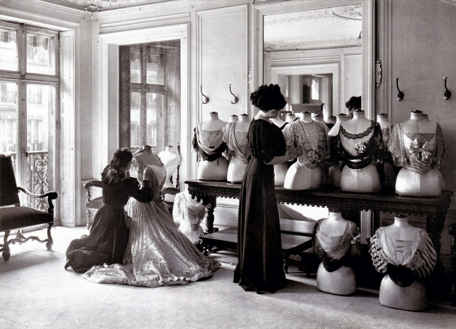 O My Beauty!: Grima un modes vēsture: La Belle Époque