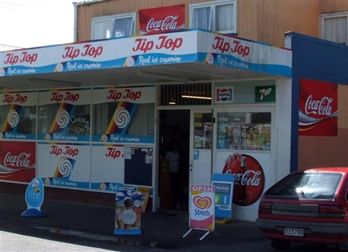 O YES CHAMPAGNE!!: The Kiwi Dairy