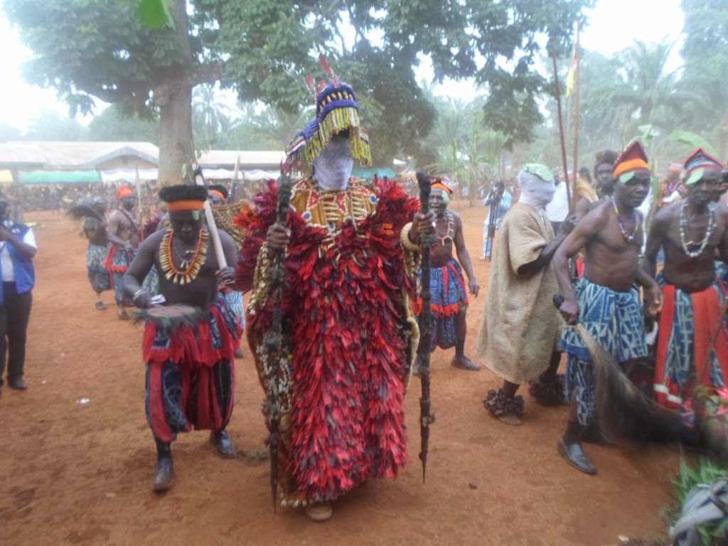 The Eye Newspaper: Hundreds of Youths, Two Whitemen Initiated into ...