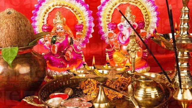 PUJA IS WORSHIPED TO GOD AND THE GODS IN THE PUJA - Pooja Samangal Kadai