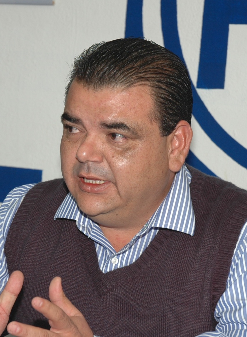 Temas y sucesos // Diálogos : 10/01/12