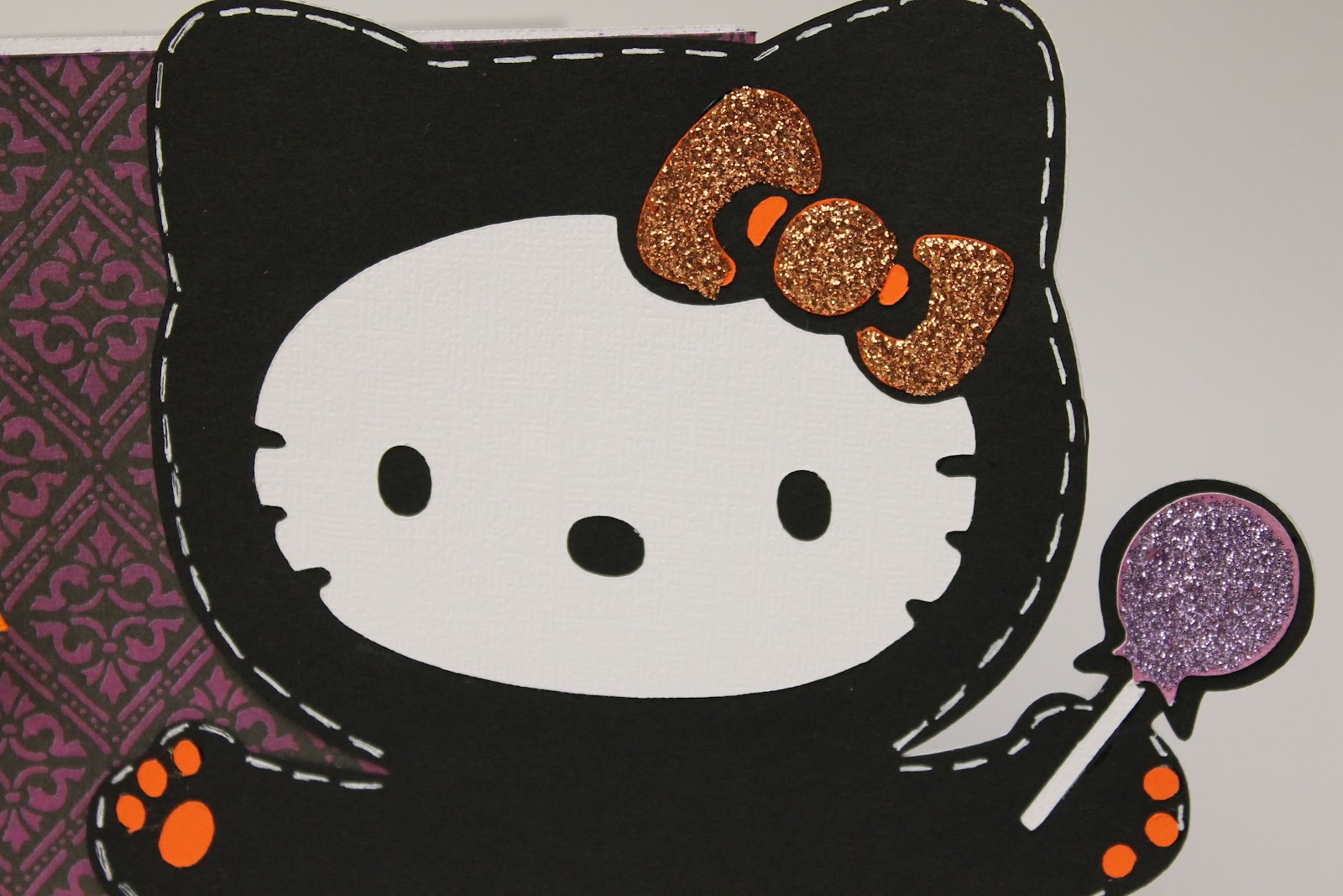 Alma's Pink Life: Hello Kitty Shape card- Cricut