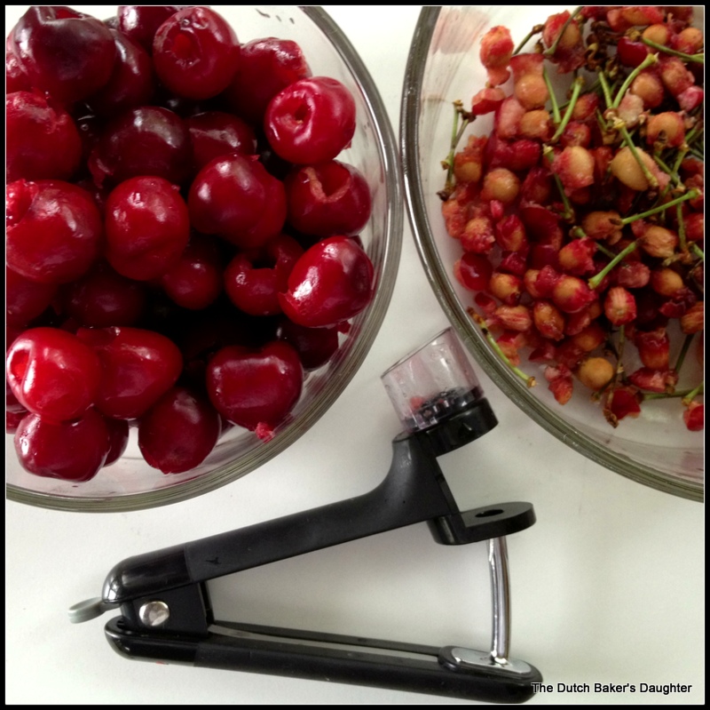 The Dutch Baker's Daughter: Sweet Cherry Pound Cake