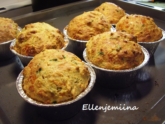 HERKUTTELUHETKI: Suolaiset porkkanamuffinssit