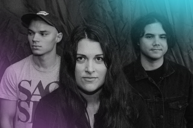 Łabandzi Śpiew: Fragile Animals - Only Shallow / / Only More (2019) PL