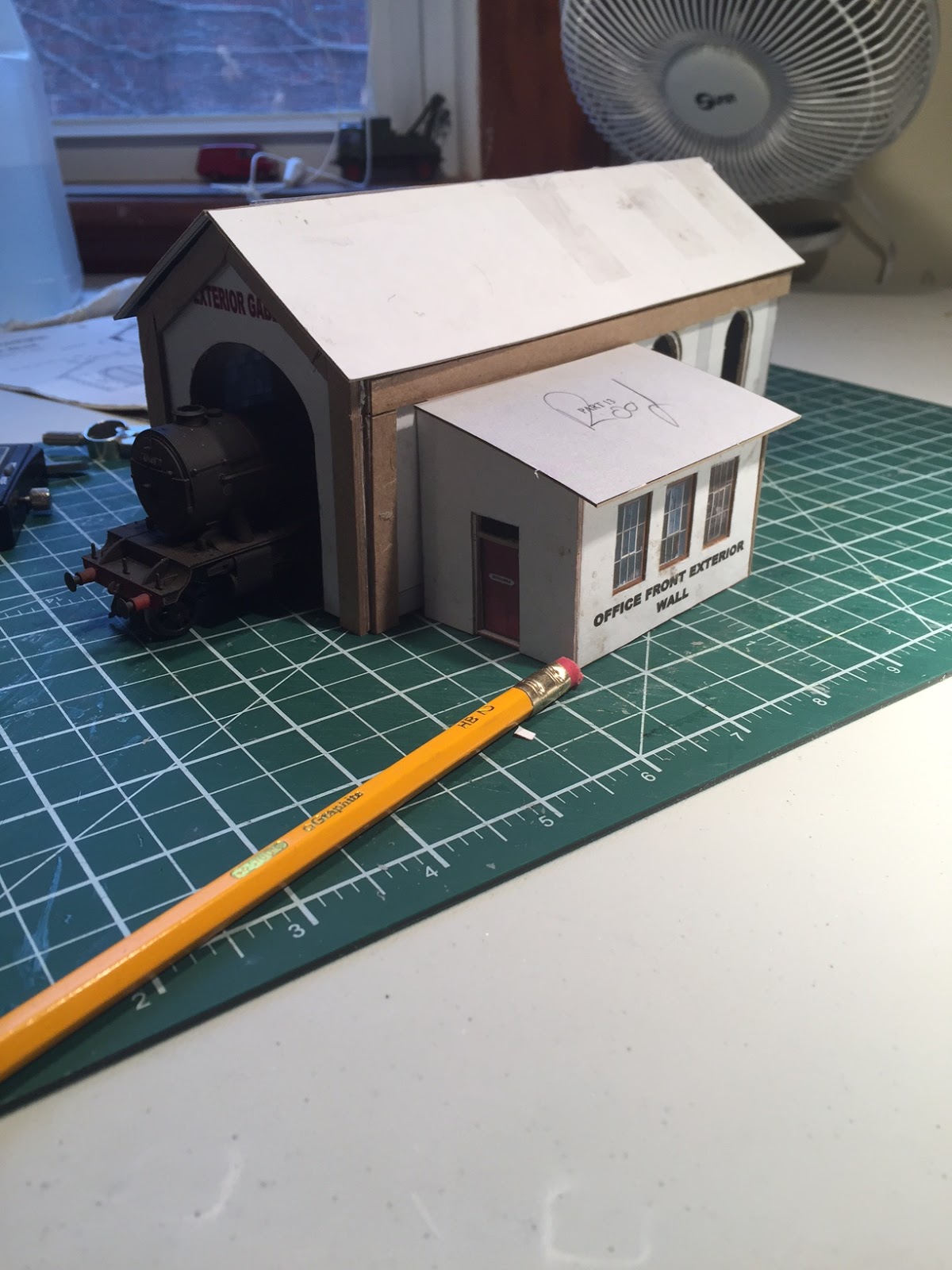 .Downloadable Model Railway Kits