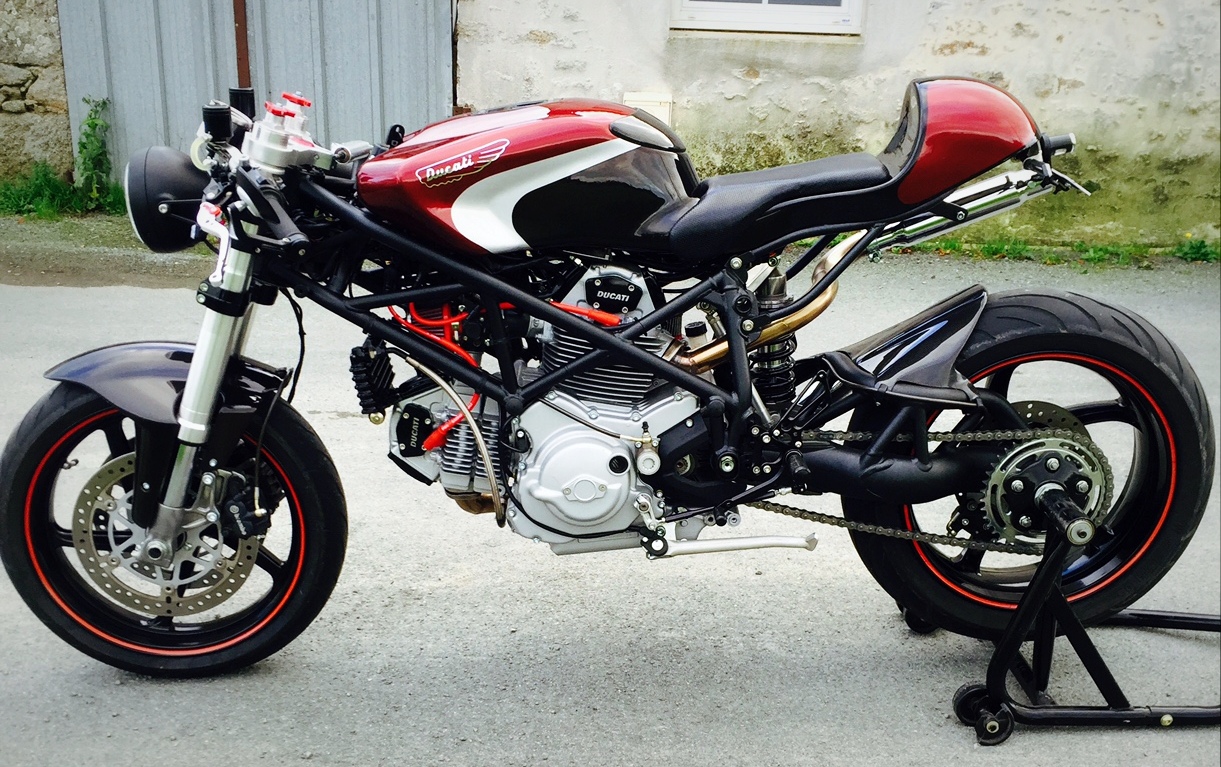 S2r Radicalize - RocketGarage - Cafe Racer Magazine