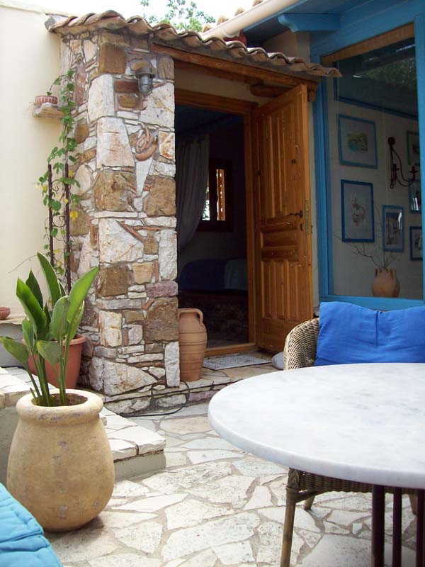 kasimiotis-houses: ΠΕΤΡΙΝΟ ΣΠΙΤΙ ΣΤΟ ΚΑΦΟΥ ΜΕΣΣΗΝΙΑΣ