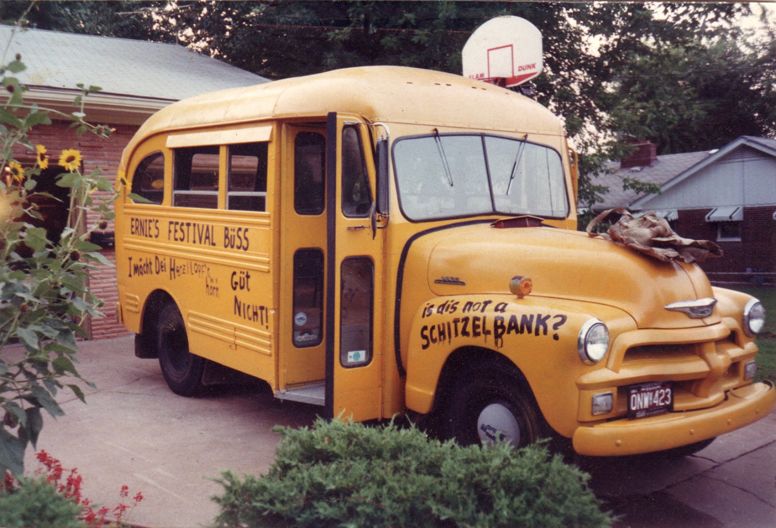 Ozark View Points: 1954 Wayne Bodied 3800 Series Chevrolet Bus
