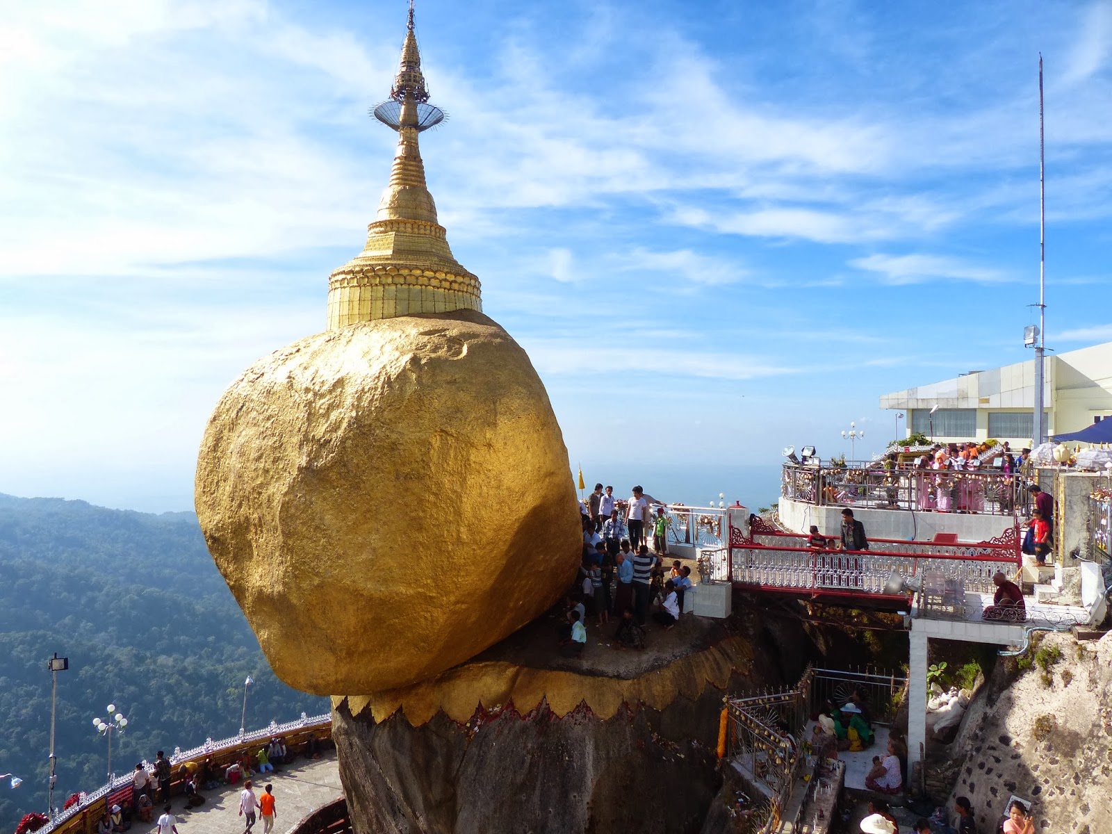 Grigas Travels: Golden Rock, Myanmar