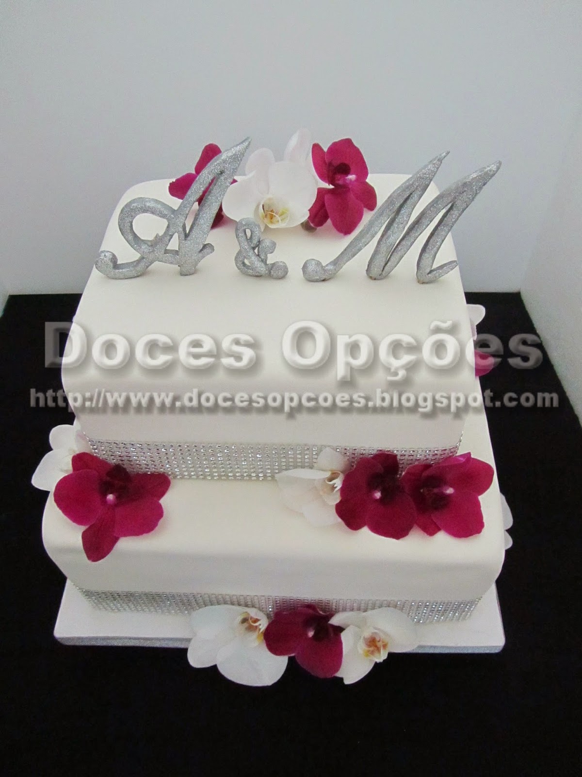 Doces Opções: Bolo Casamento A & M
