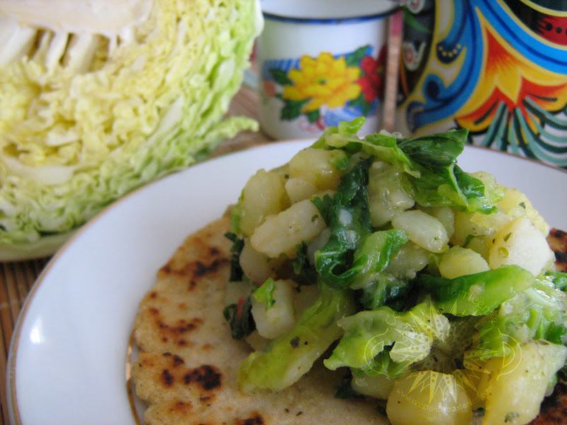 Cocina Costarricense: col con papas