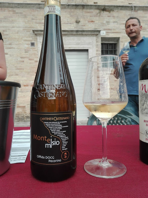 Vini di confine: Marche in Vino Veritas ad Offida, degustazione vini ...