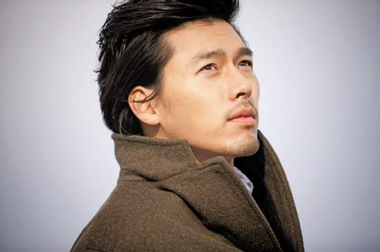 19 atores coreanos que ficam lindos de barba