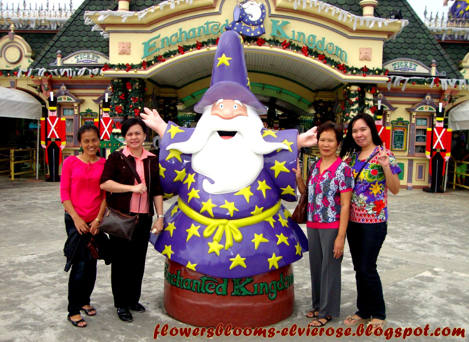 FLOWERSBLOOMS by "Elvie": Magical Moments at Enchanted Kingdom