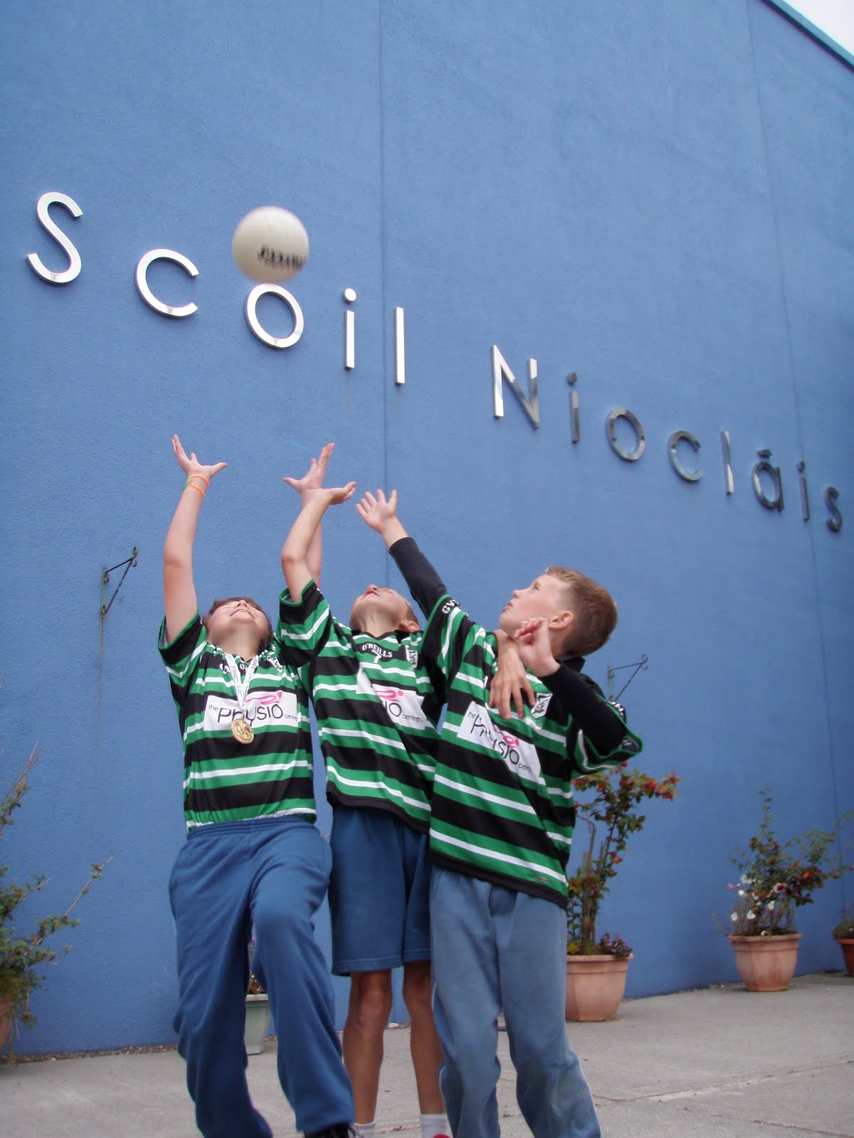 Scoil Niocláis Primary School: Community Games Winners