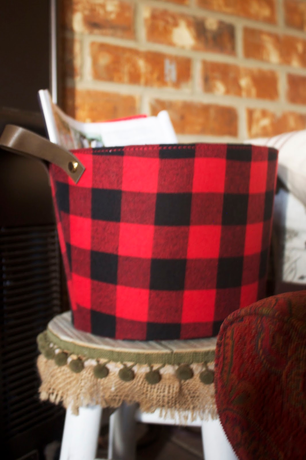 The B Farm : Cozy Christmas Farmhouse at The B Farm