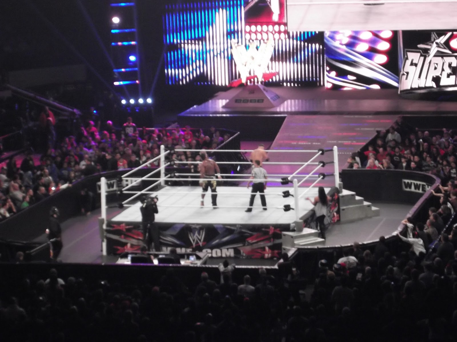 Wwe Raw Stage 2011