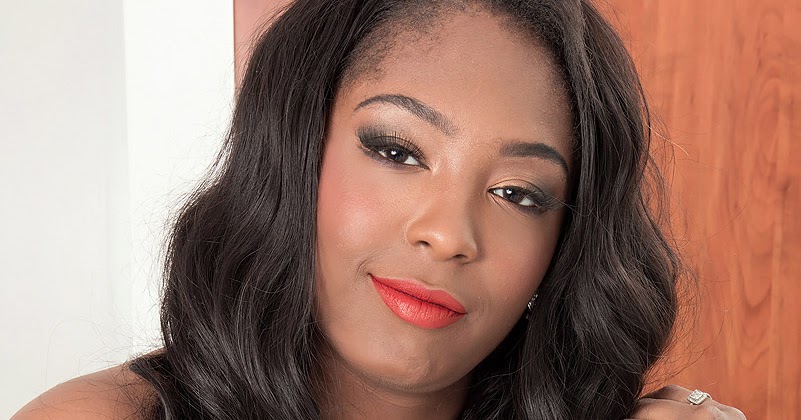 A Dream of Huge Bountiful Breasts, Sumptuous Soft Curves: Just lovely ...