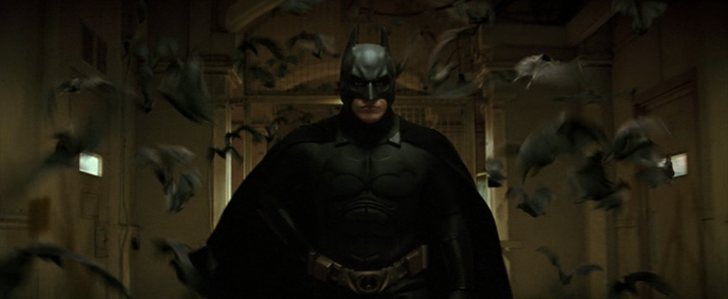 COMIC BOOK FAN AND LOVER: CINE / BATMAN INICIA (2005) – WARNER BROS ...