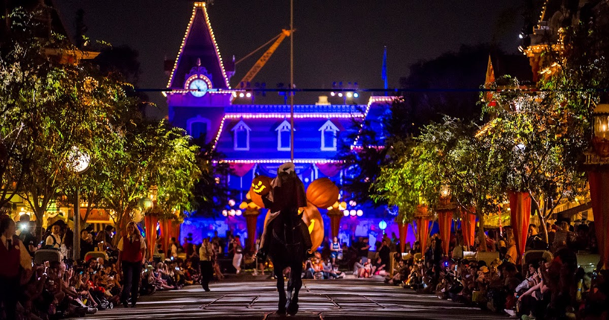 Parading a Frightfully Fun Course