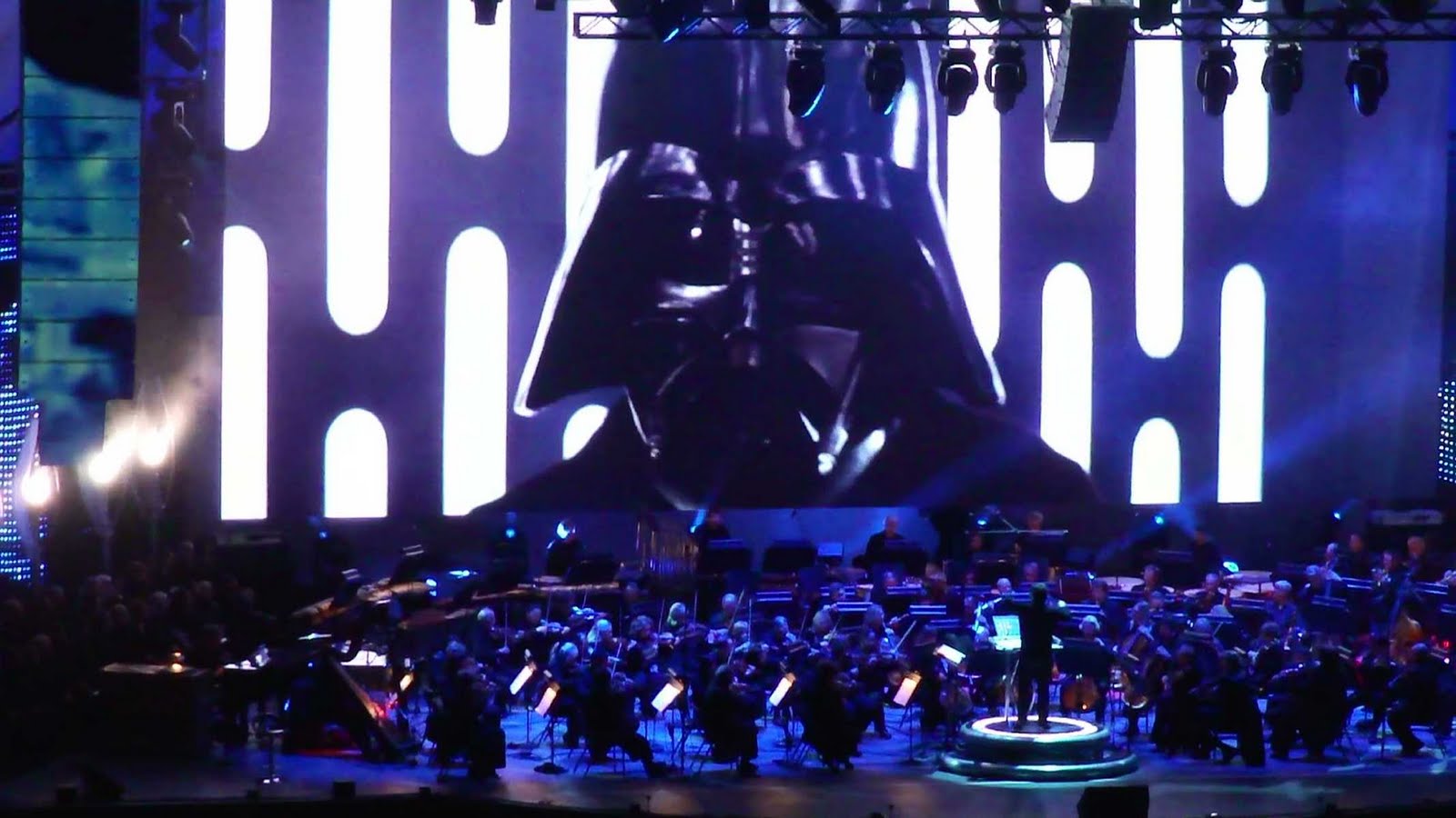 STAR WARS AFICIONADO WEBSITE: "STAR WARS IN CONCERT" WITH JOHN WILLIAMS!