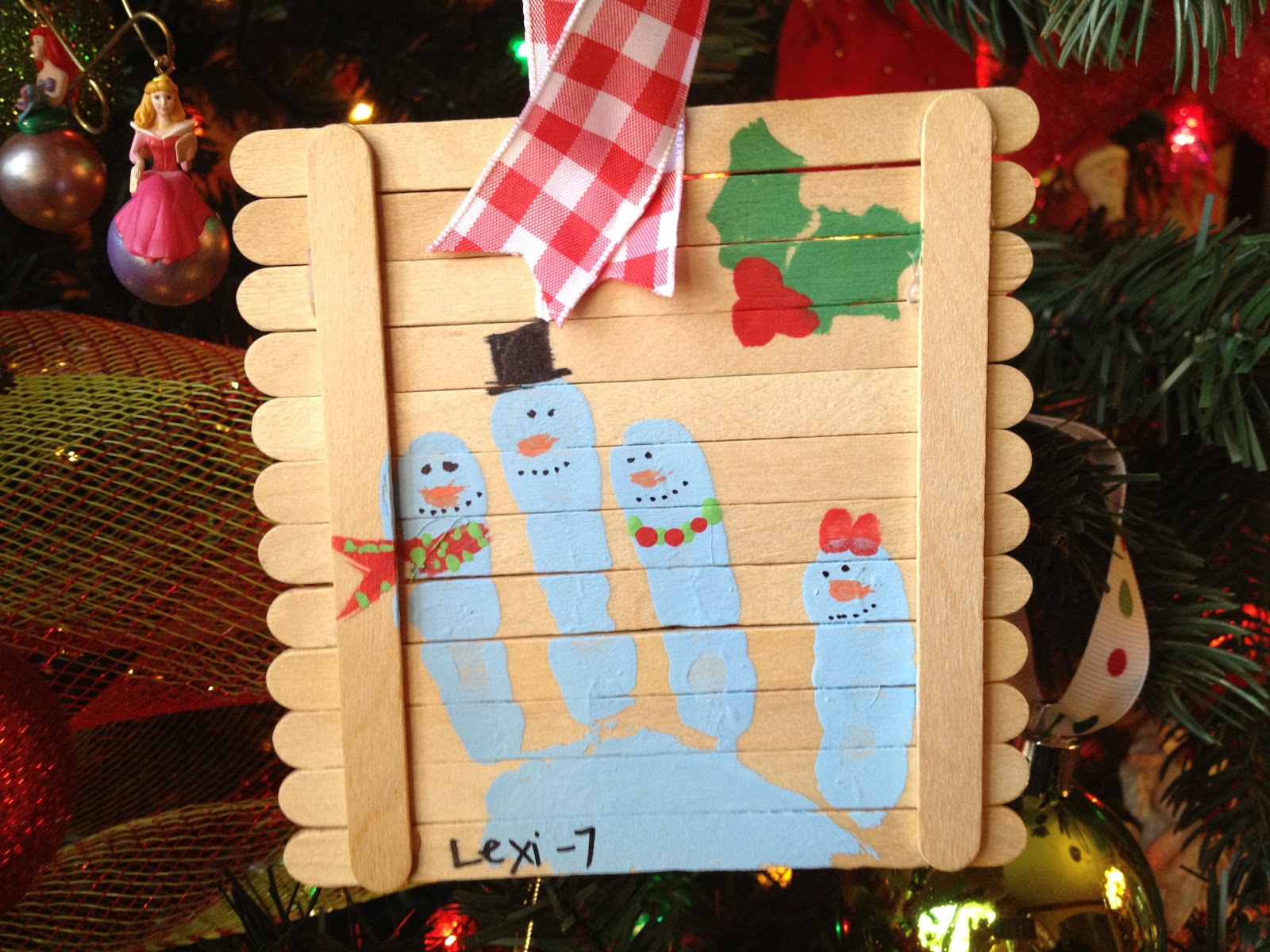 Dixie of all Trades: Children's Christmas Crafts as family gifts...over ...