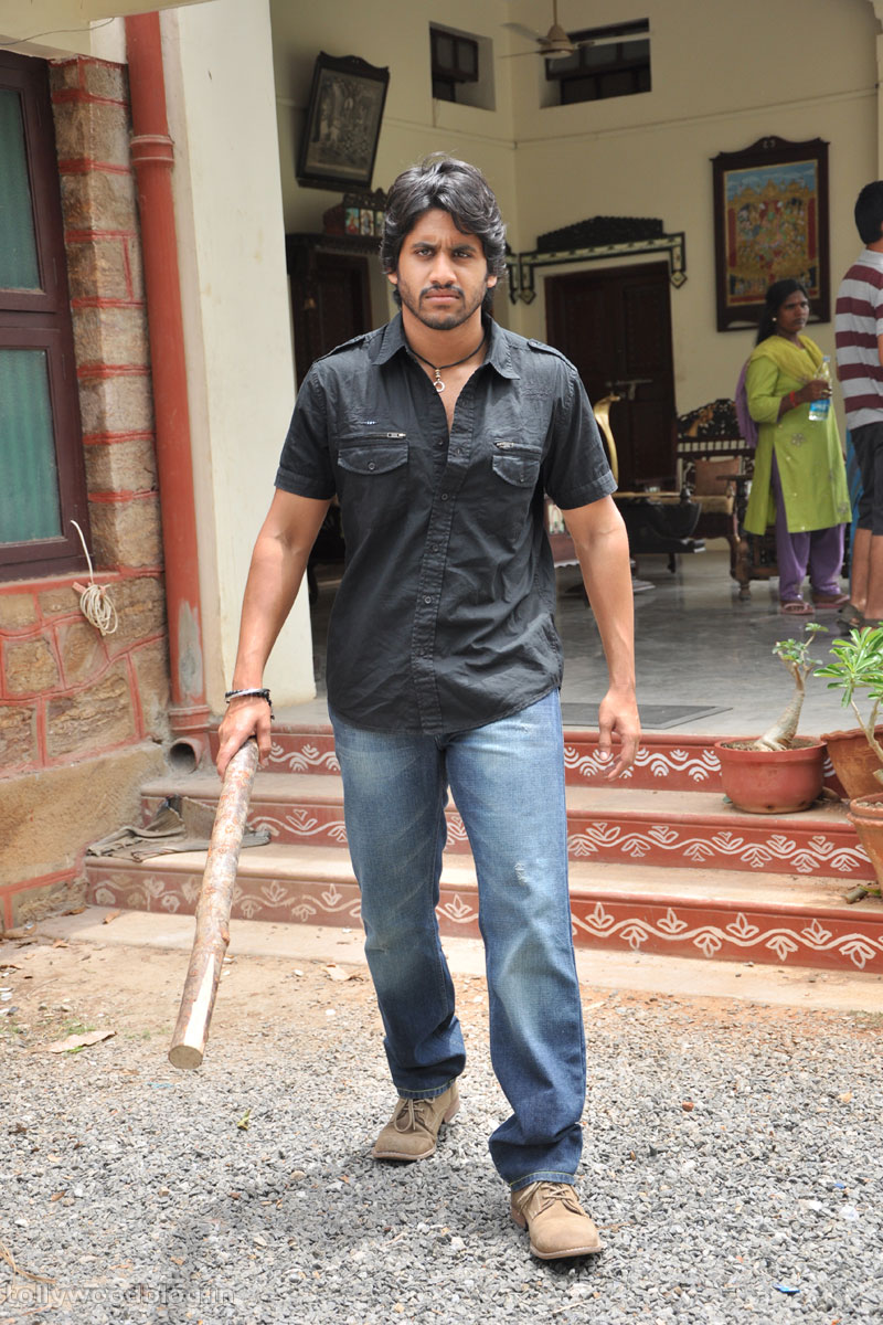 Naga Chaitanya 's Bezawada movie New photos Stills
