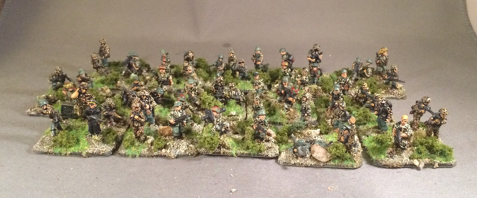 Bob's Miniature Wargaming Blog: More 1/72-scale WW2