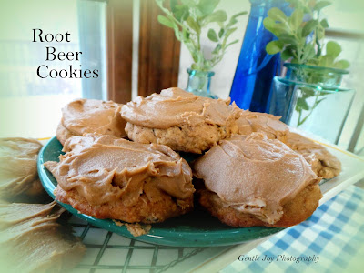 Gentle Joy Homemaker: Root Beer Cookies