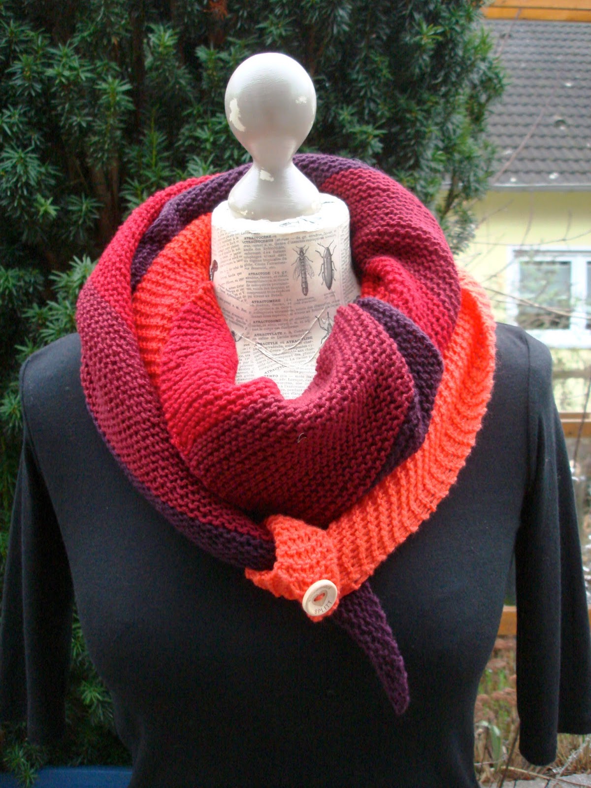 strickausspoeck: EIN SCHNELLES ROTES TUCH ZWISCHENDURCH.........