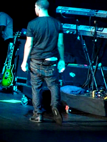 Male Celebrity Saggers (welcome to my eyes): drake