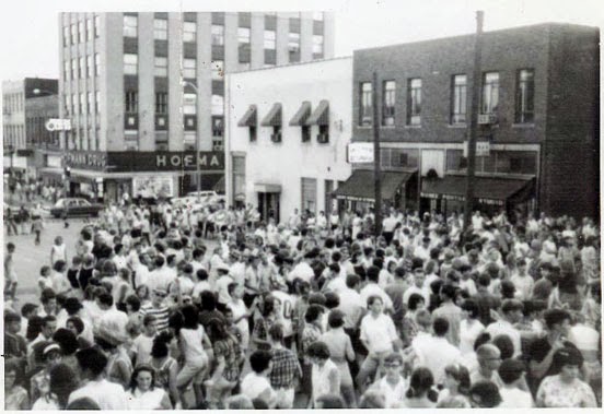 The Coltons Point Times: MADD - Iowa's Greatest Garage Band of the 1960's