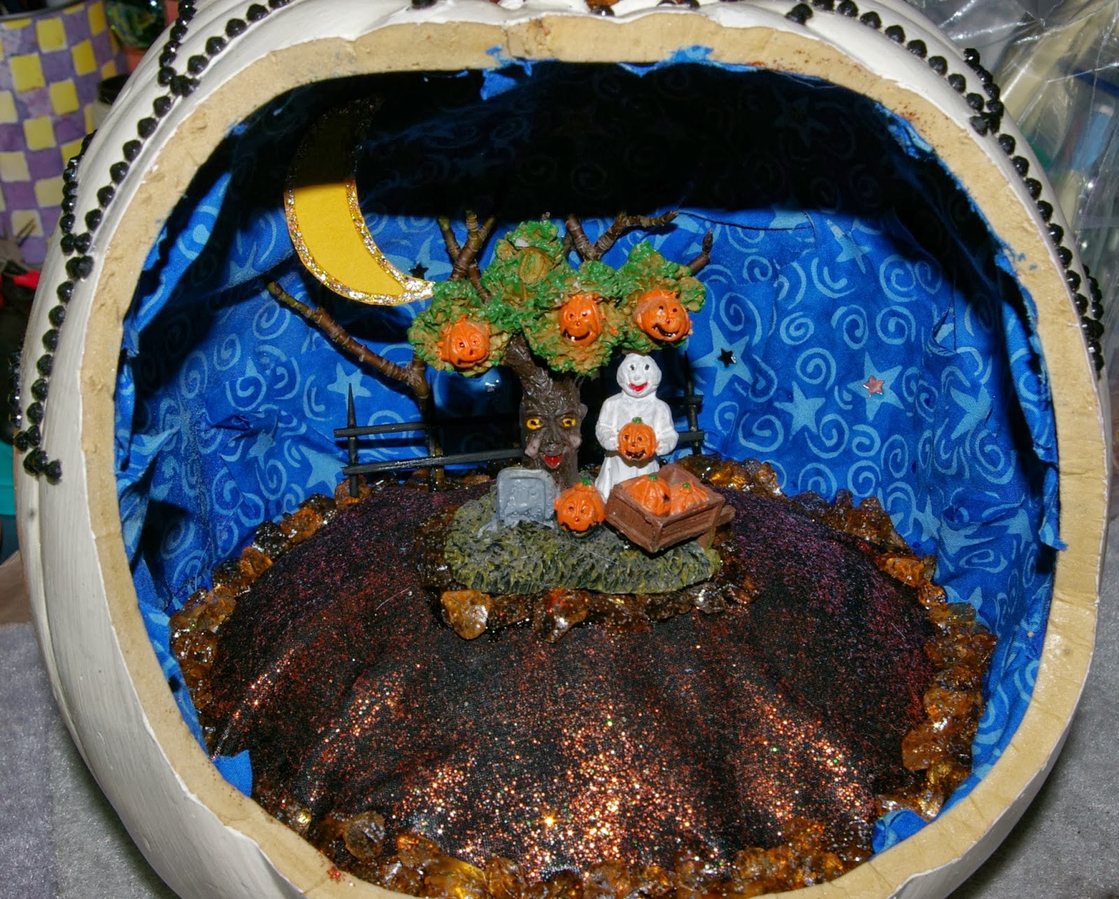 Tahoma Beadworks & Photography: The Pumpkin and the Lighthouse