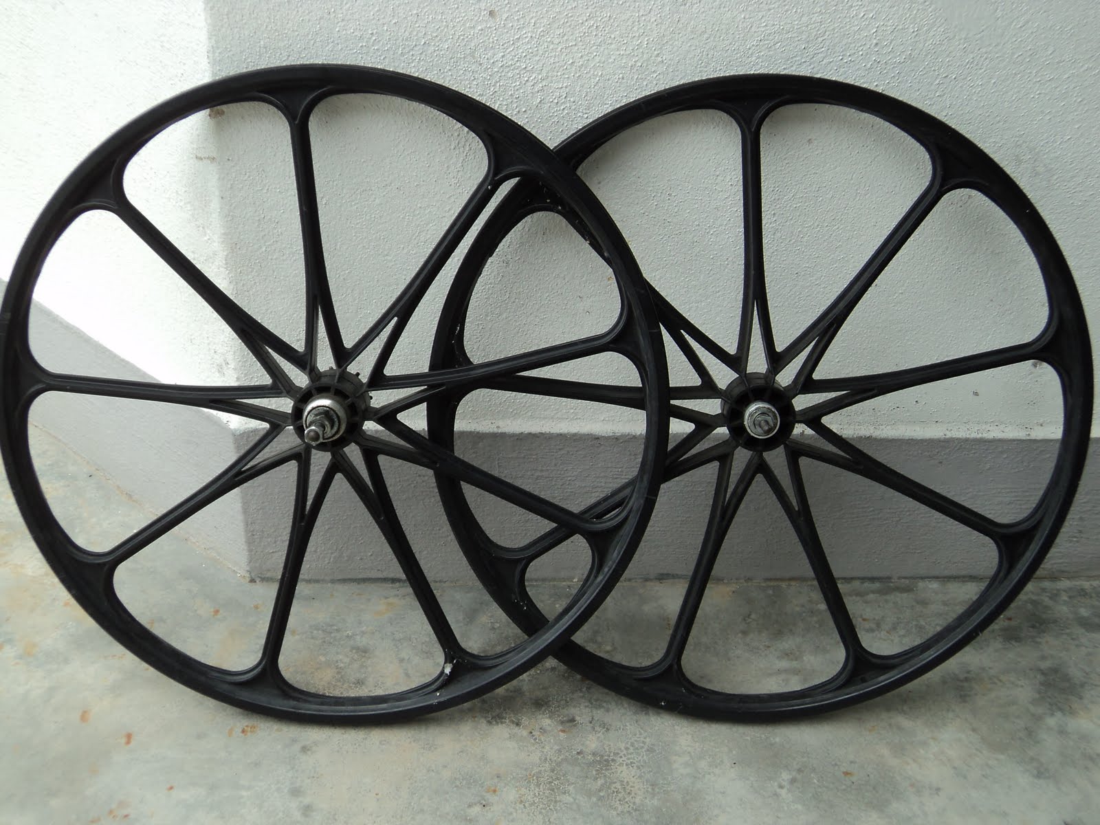 The Right Bike Store: Imported Used Sport Rim from Japan - OGK